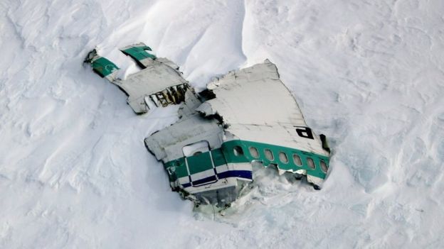 Mount Erebus disaster: The plane crash that changed New Zealand ...